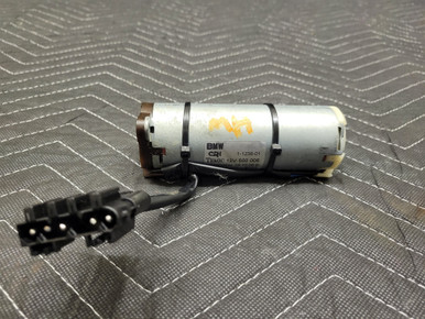 BMW E46 67667035989 | recycleBMWs.com | Used BMW Parts