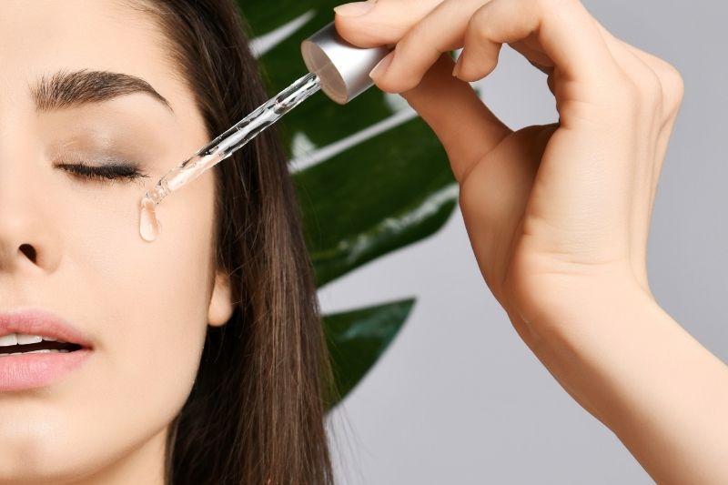 What To Know About Your Skin’s Natural Oils - Jil Goorman Beauty