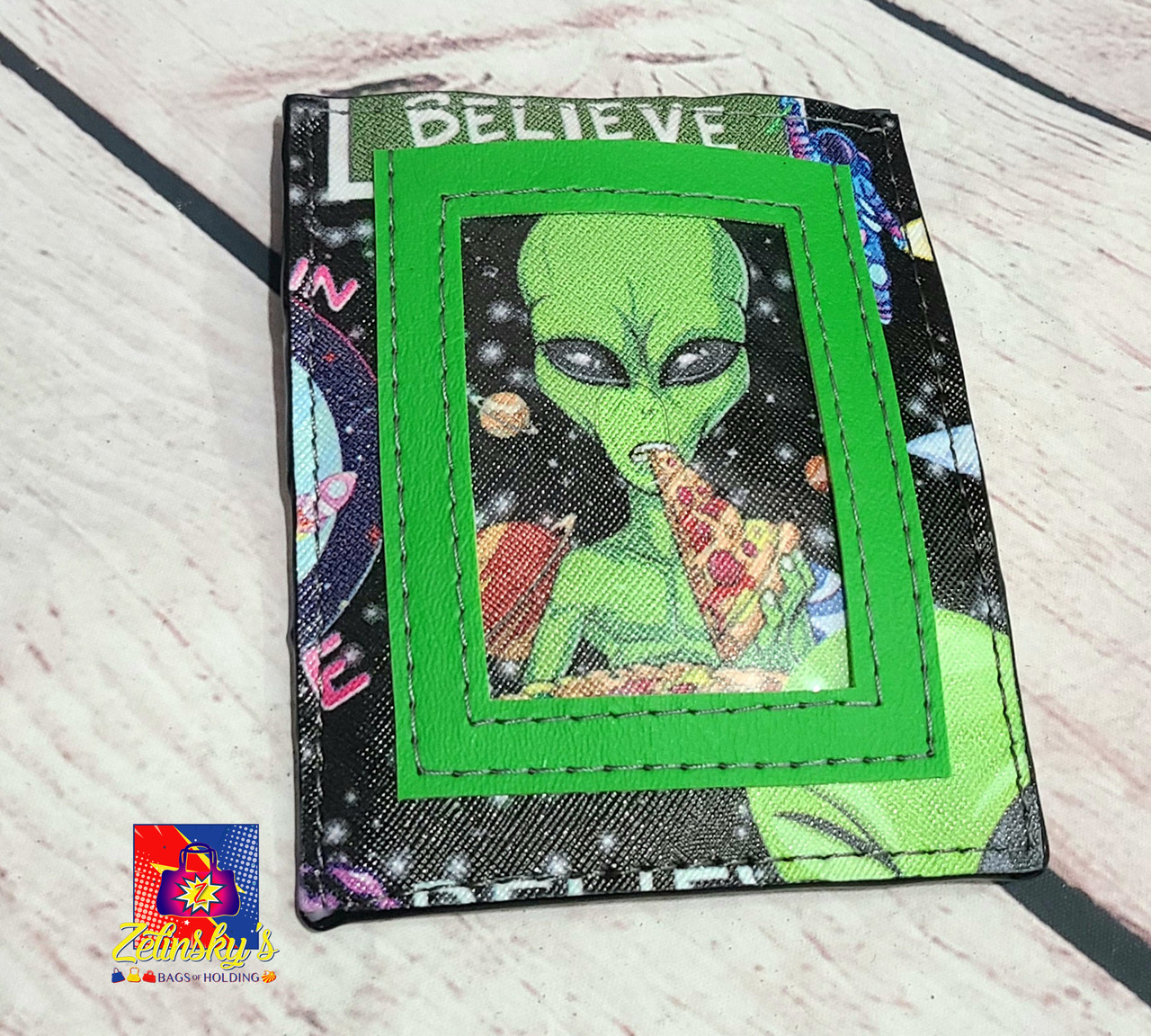 Aliens Basic Witch Wallet