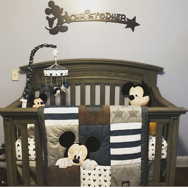 Disney Name Sign with Mickey or Minnie - MonogramCrafty