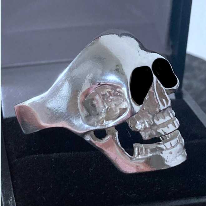 Whitby Jet Rings | Handcrafted Jewellery | Aurora Jet