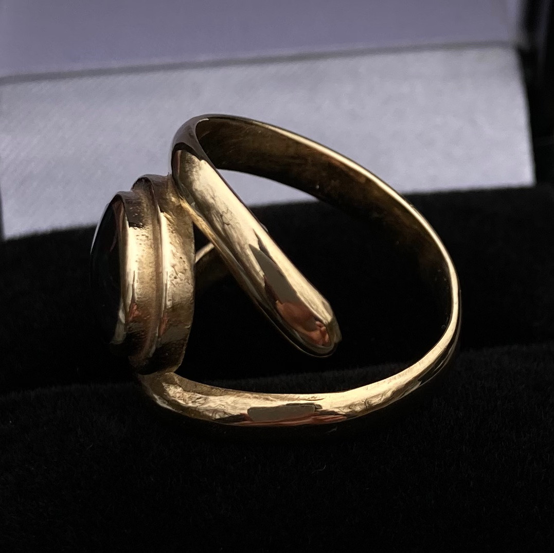 Whitby Jet 9ct Yellow Gold Oval Open Shank Ring 594GR - Aurora Jet