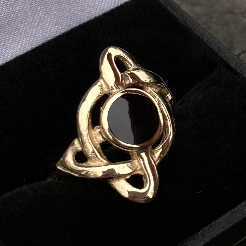 Whitby Jet 18ct Yellow Gold Round Offset Celtic Ring 626GR - Aurora Jet