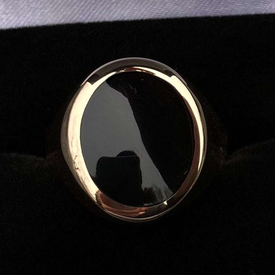 Whitby Jet 18ct Yellow Gold Large Oval Signet Ring 646GR - Aurora Jet