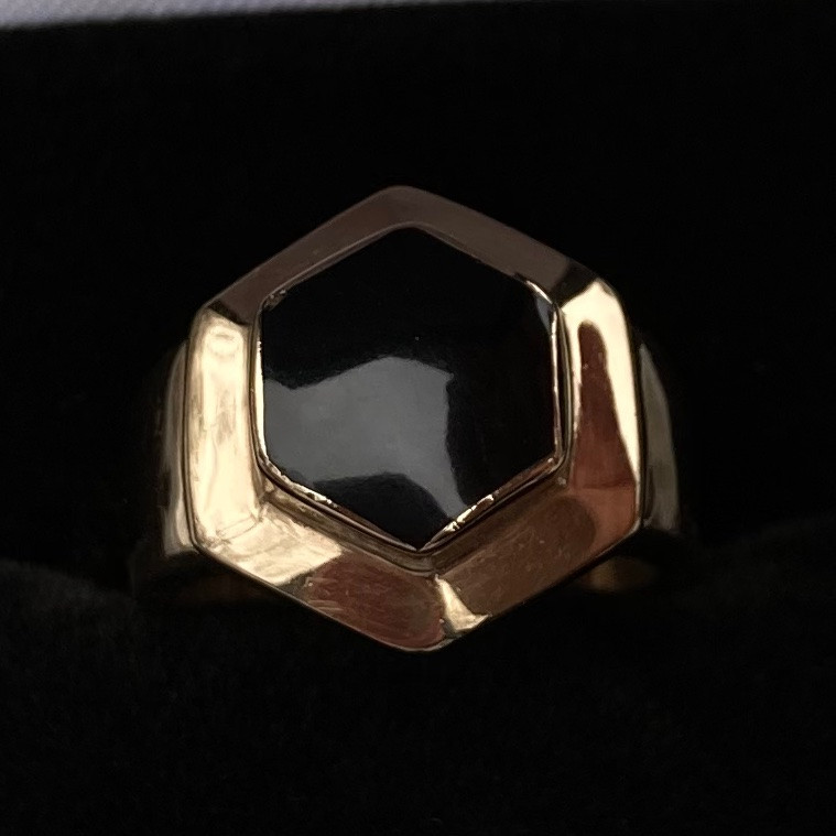 18ct Yellow Gold Whitby Jet Gents Hexagon Ring 648GR - Aurora Jet