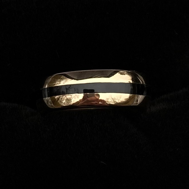 18ct Yellow Gold Whitby Jet Fully Inlaid 6mm Wedding Band Ring 660GR ...