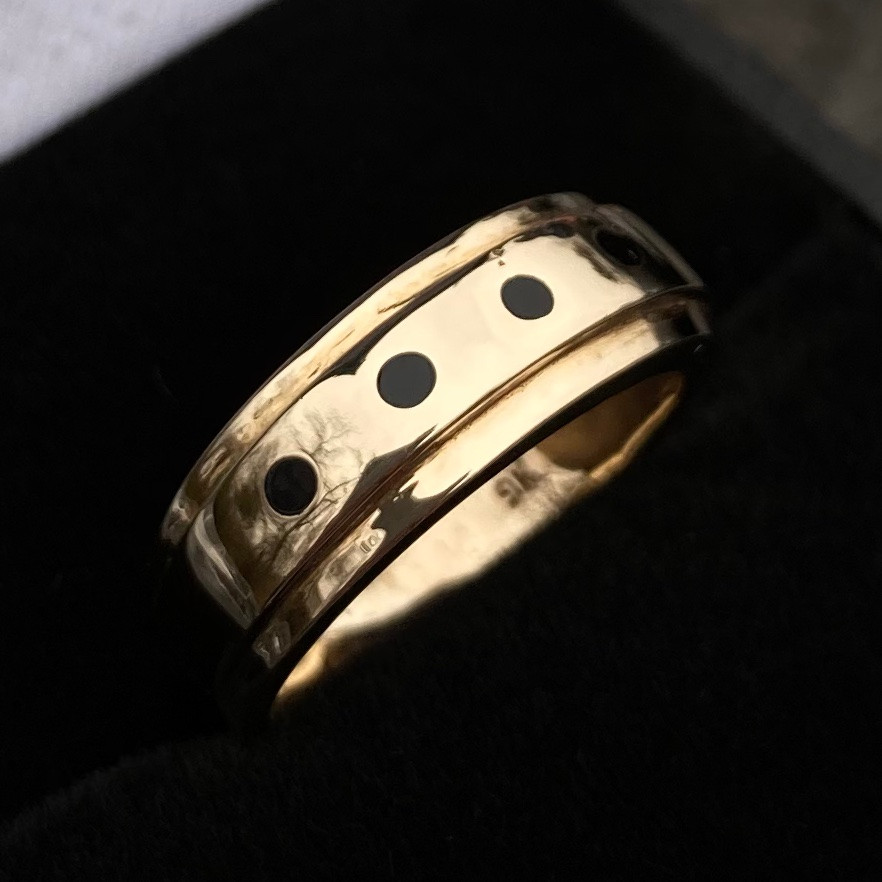 Whitby Jet Rings | Handcrafted Jewellery | Aurora Jet