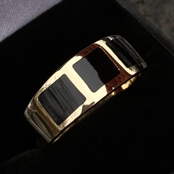 Whitby Jet Rings | Handcrafted Jewellery | Aurora Jet