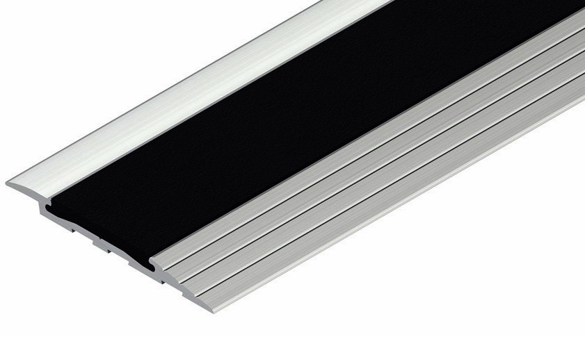 Anti-Slip Ramp Trim with PVC Insert – Heavy Duty, 2.5m