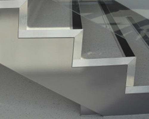 Aluminium Stair Side Edging | 90° & 83° Angles – 350x350mm"