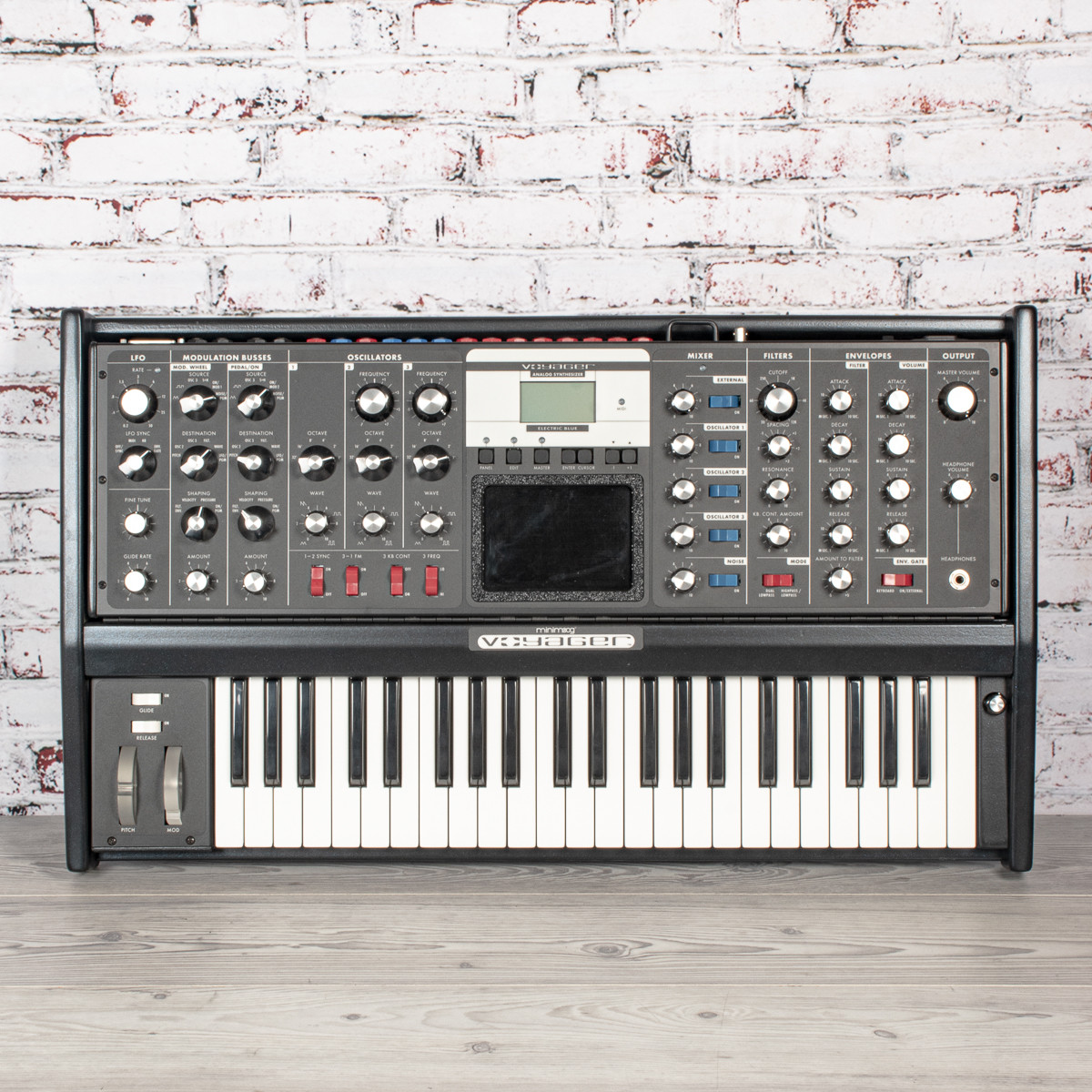 Keys - Synthesizers & Workstations - Page 1 - Manchester Music Mill