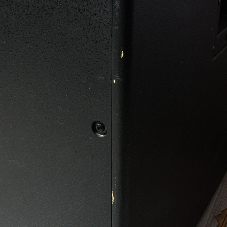 Mackie - Thump 18S 1200W 18" - Powered Subwoofer - USED