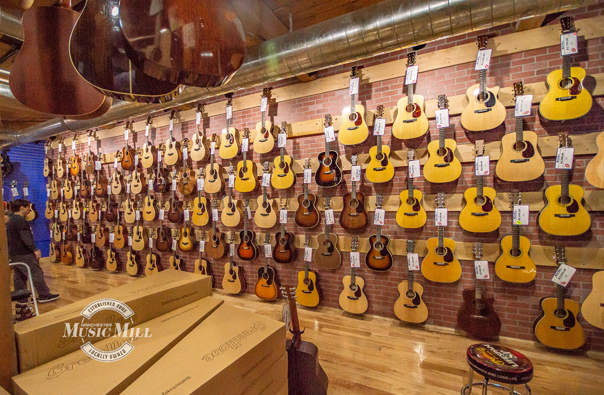 How to choose the right acoustic guitar for you - Manchester Music Mill
