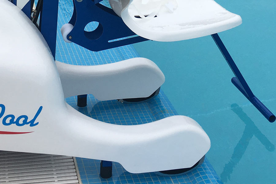 BluPool Disability Mobile Swimming Pool Hoist - Commercial Pool Equipment