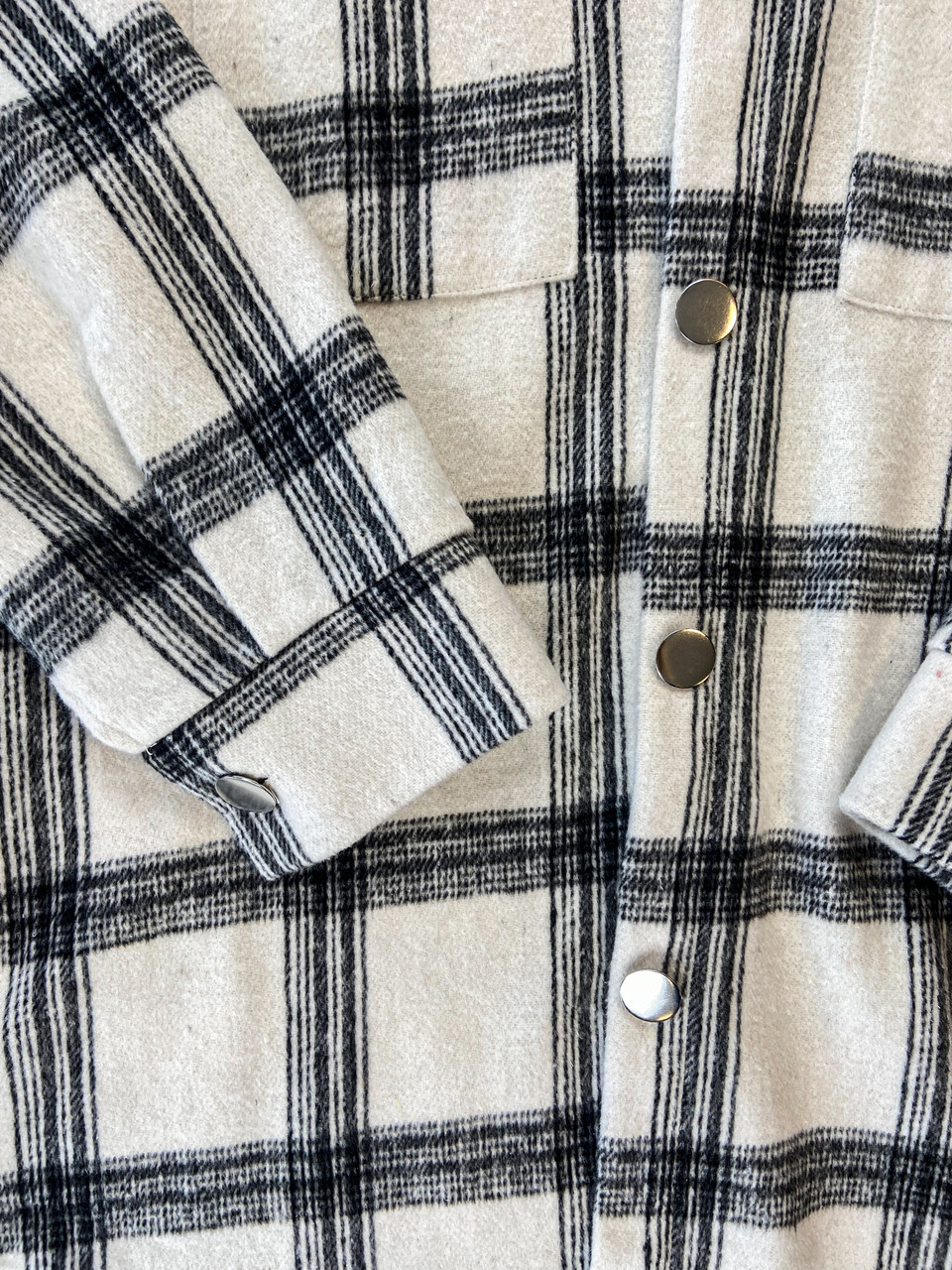 A Cozy Start Plaid Shacket *Ivory and black* - The Klassy Girl Boutique