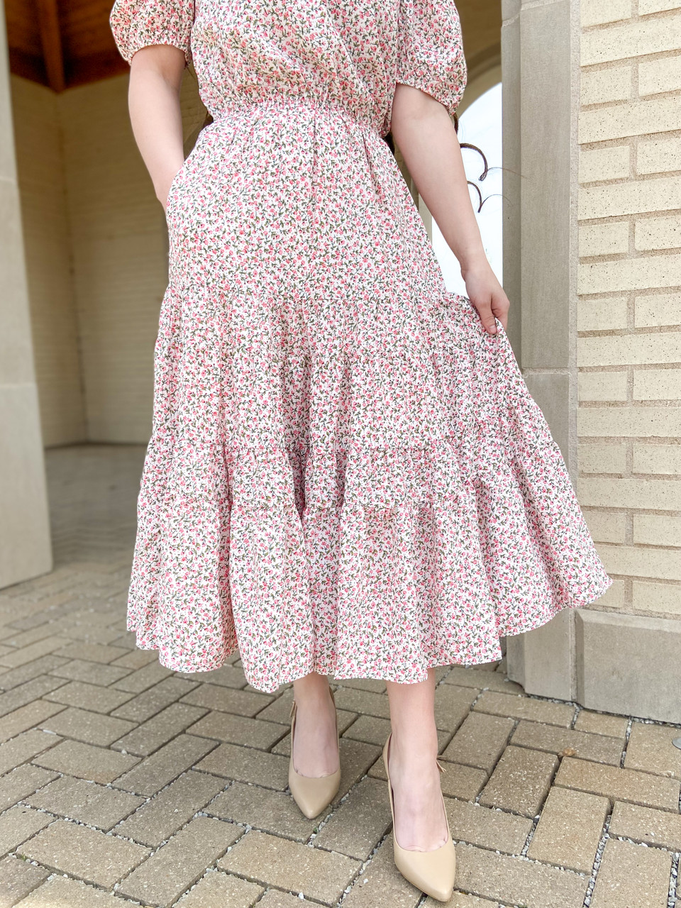 Shay Tiered Dress *Blush Floral* - The Klassy Girl Boutique