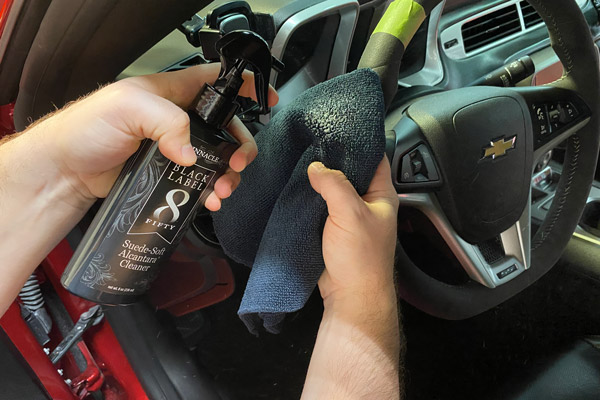 Pinnacle Black Label Suede-Soft Alcantara Cleaner