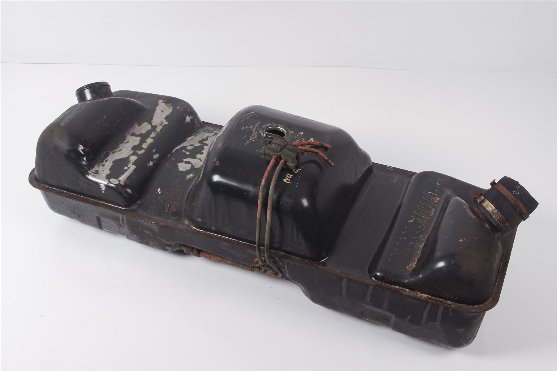 Mercedes 4604700201 Fuel Tank | W460 W461 W463 G - The R129 Co