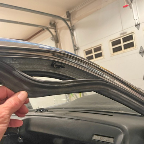 Mopar E Body 70-74 B 71-74 Door Glass Anti Rattle Alignment Clips pair ...