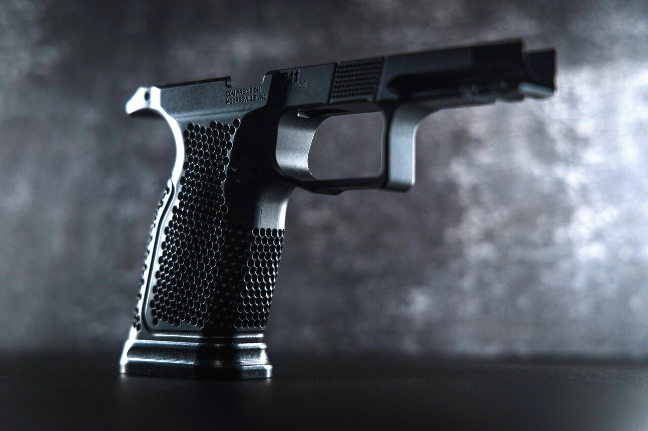R11 EDGE MACRO