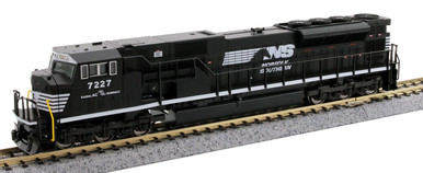 Kato N 176-5518 DCC Ready EMD SD80MAC Locomotive Norfolk Southern NS #7227