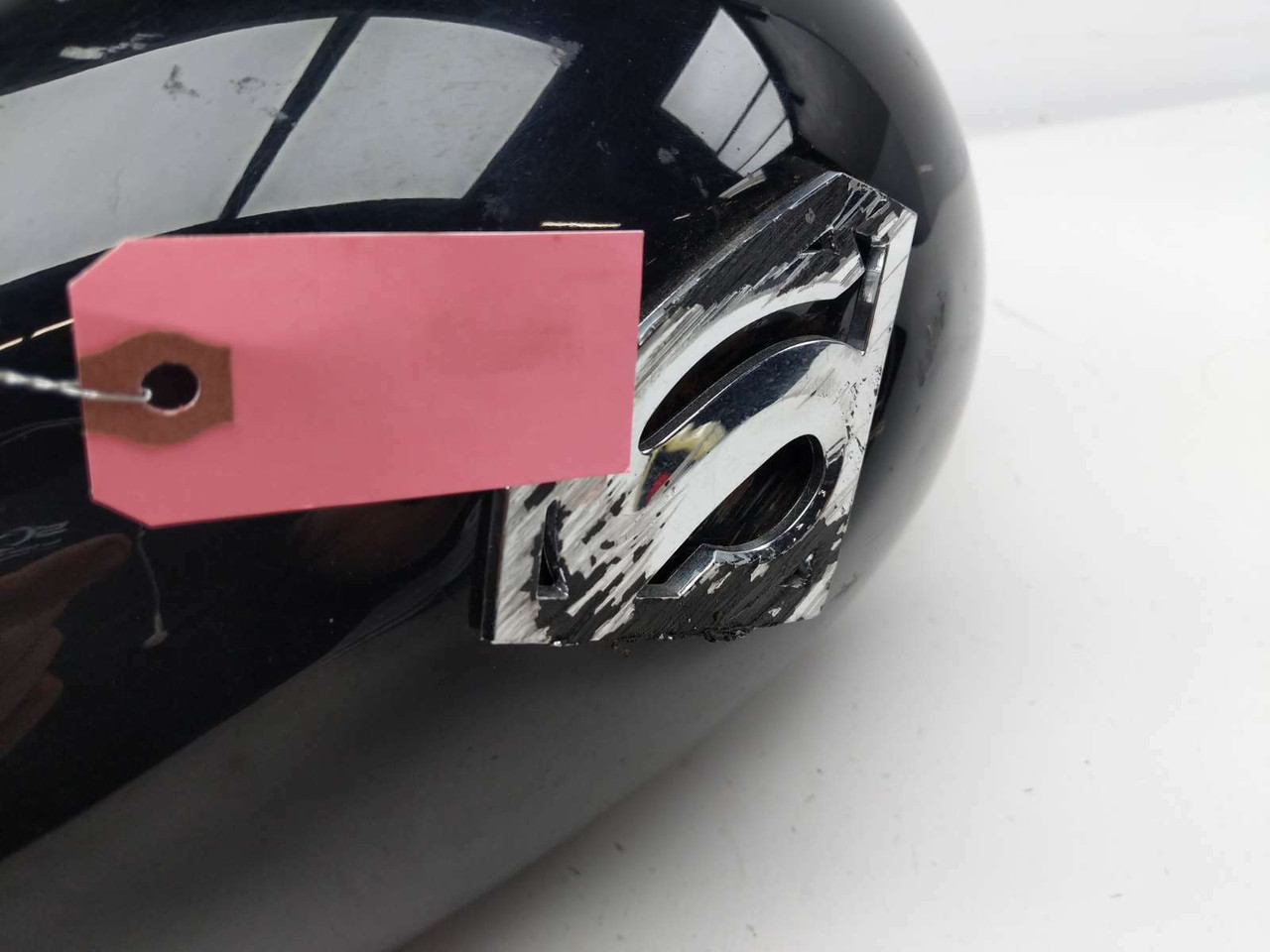 09 Suzuki VZ 1500 Intruder Boulevard M90 Gas Fuel Tank Petrol Reservoir ...