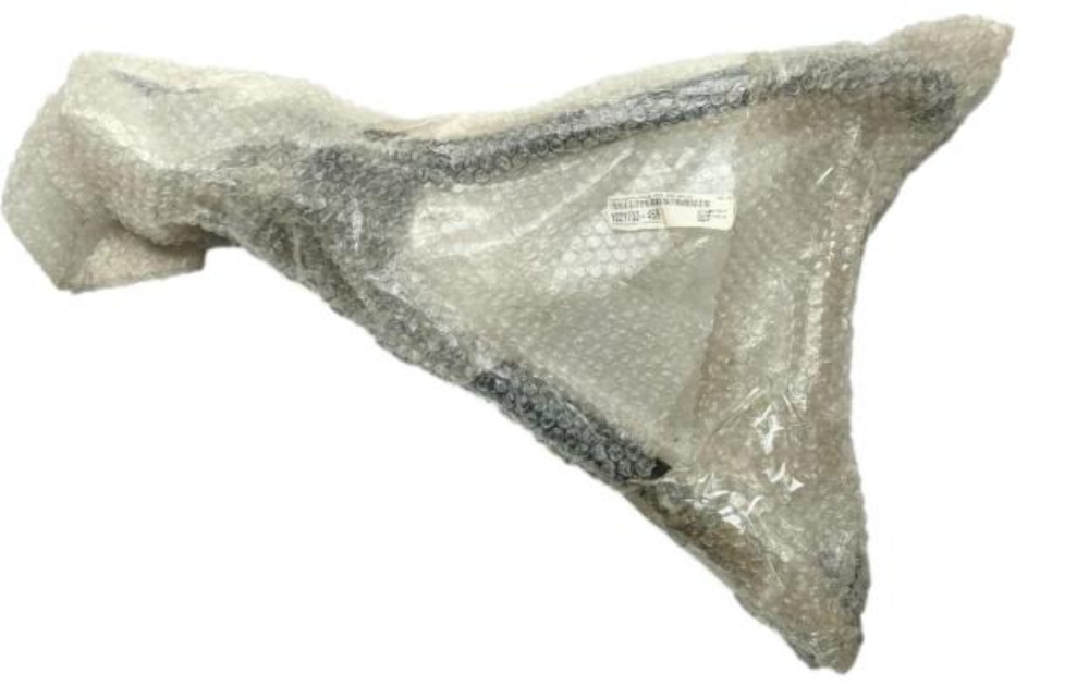 black upper right triangle