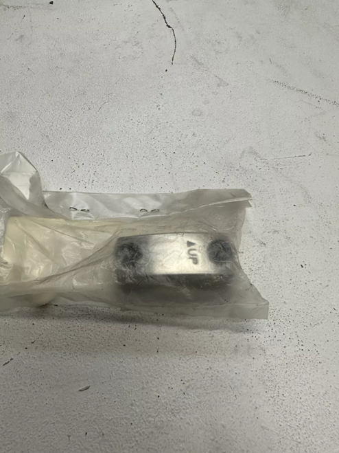 NEW OEM Yamaha Brake Clutch Master Cylinder Clamp Mount 4NK-25867-00 ...