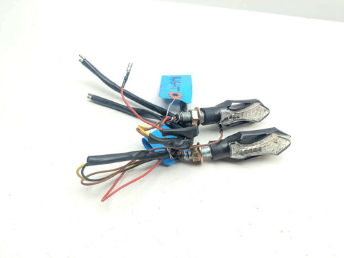 15-18 Yamaha YZF R3 Rear Turn Signal Flasher Indicator Light Pair - Sun ...