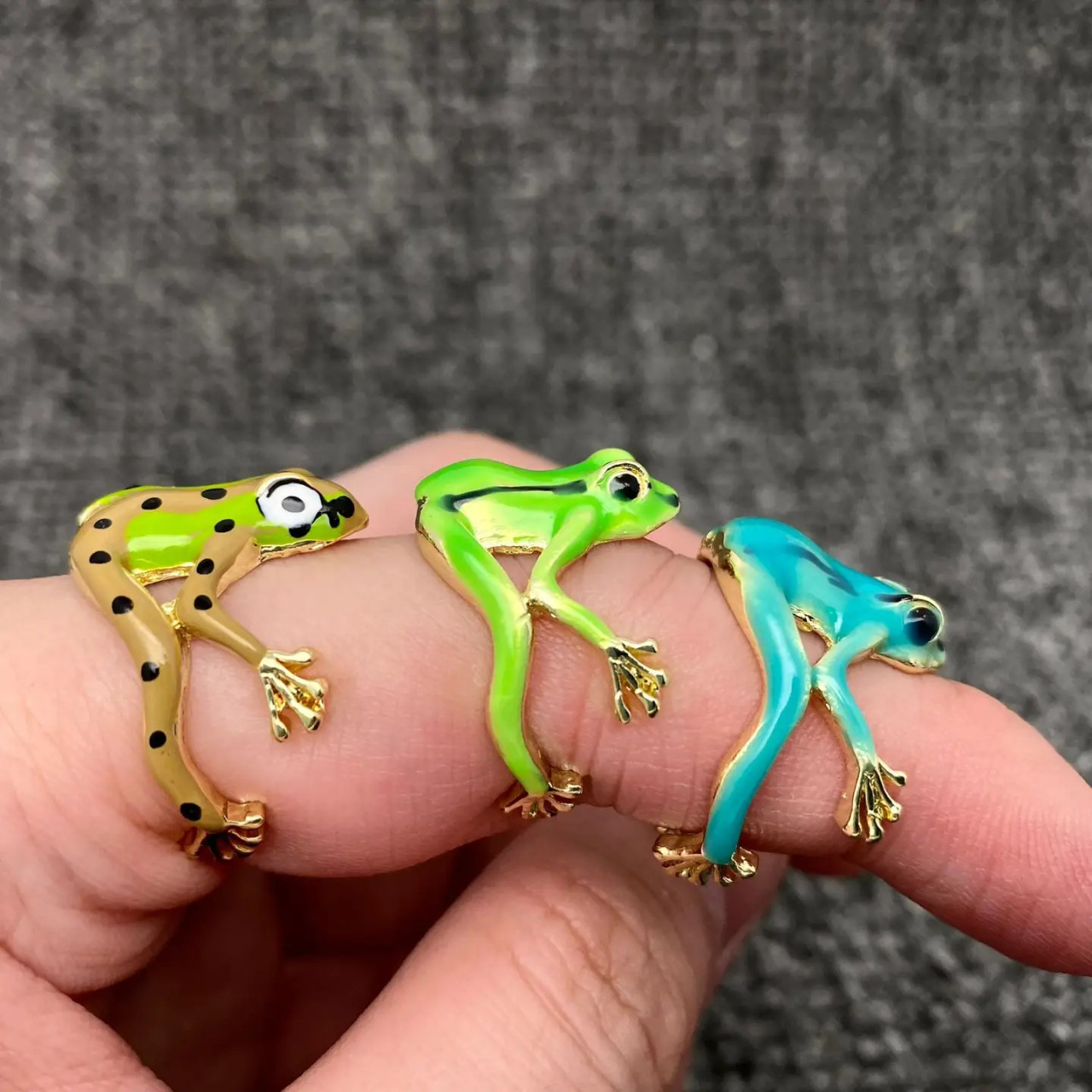 Funny Enamel Frog Ring