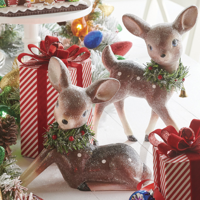 Raz Set of 2 12.75" Reindeer with Bottle Brush Wreath Christmas Figure ...