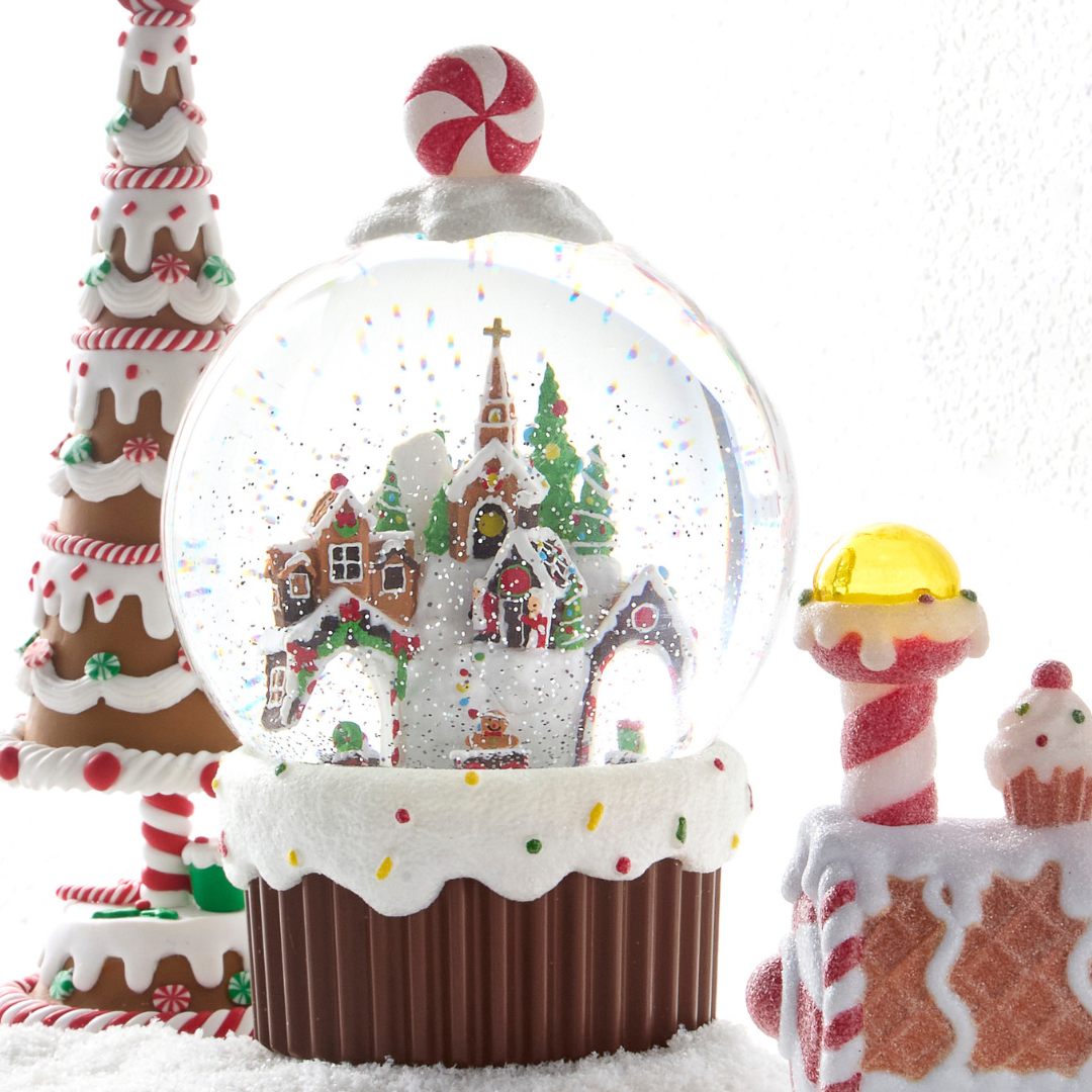 Raz 9.5" Animated Gingerbread Village Christmas Water Globe | Raz ...