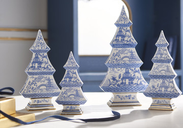 Raz Chinoiserie Delft Blue Christmas Tree Figures | Raz Imports | Ra ...