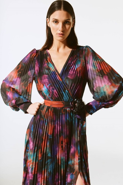Signature | Floral Print Chiffon Pleated Midi Dress - Kettey's Beauty LLC
