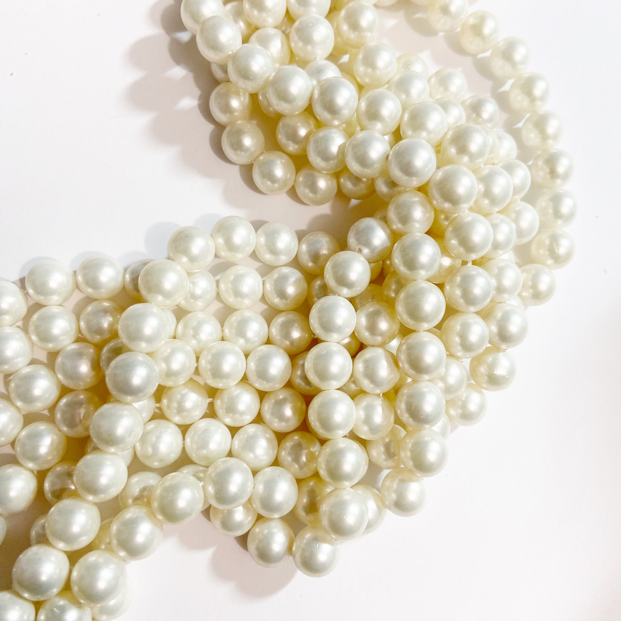 Shell Based Pearls Smooth Round, Natural White, 10mm - Harmony Beads Online