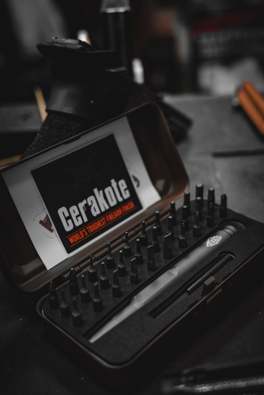 Gun Power Tool Precision Screwdriver Set (32pcs)