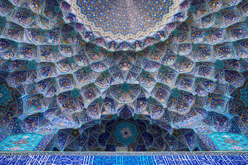 Islamic Patterns and Mosaics Iwan Entrance Of Emam Mosque Isfahan Iran ...
