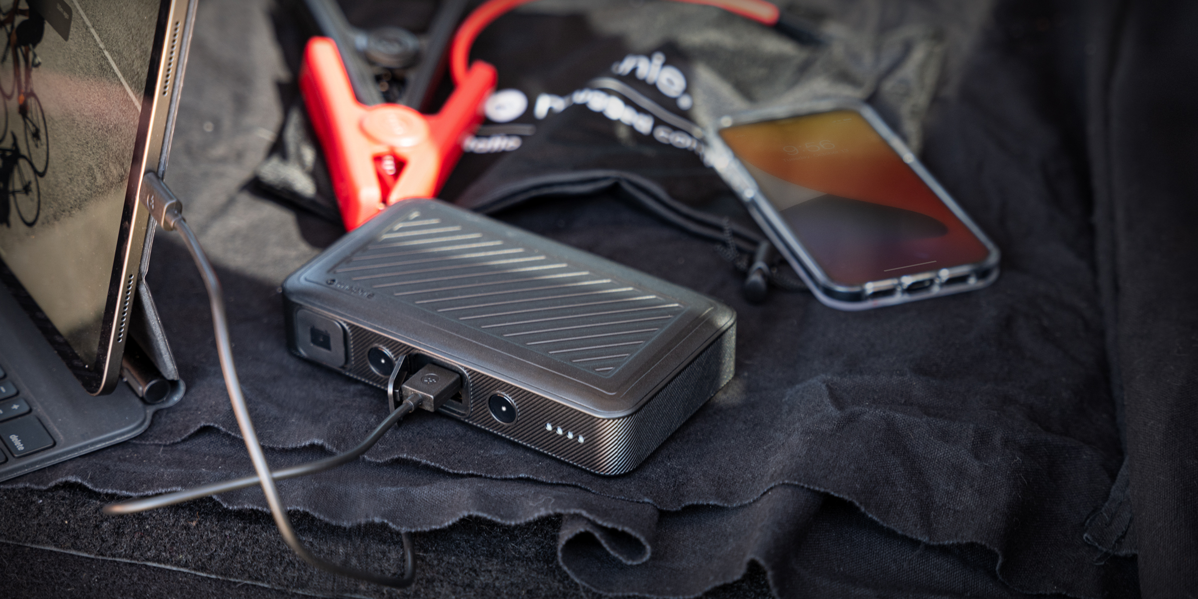 mophie Powerstation Go Rugged Compact