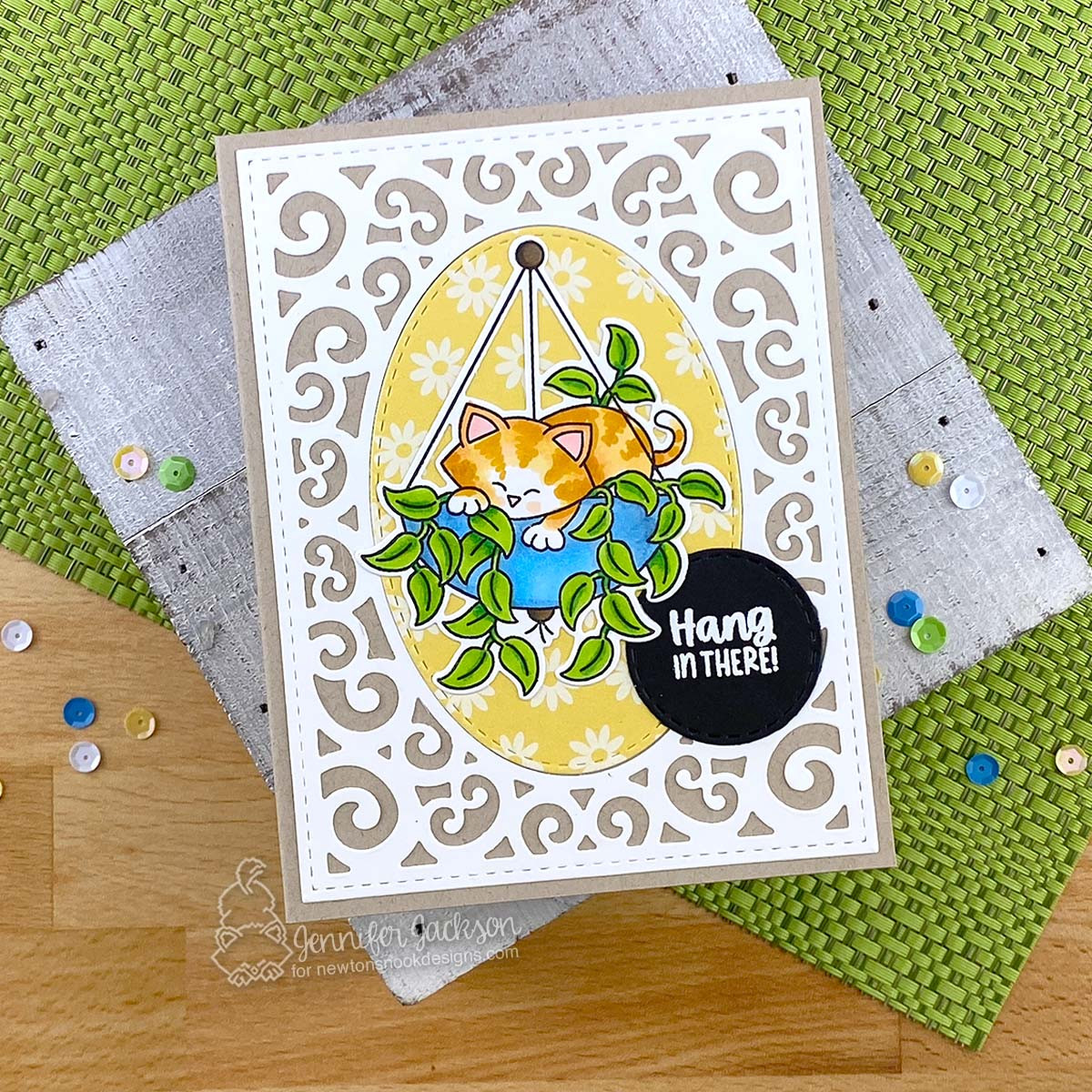 Filigree Oval Frame Die Set