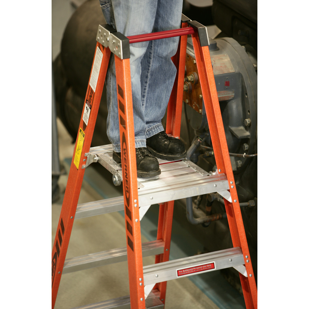 Werner P7400 Series Platform Ladder 375 lb Rated - Industrial Ladder ...