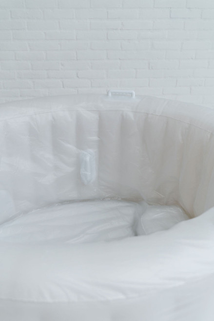 Earthside White Aesthetic Birth Pool