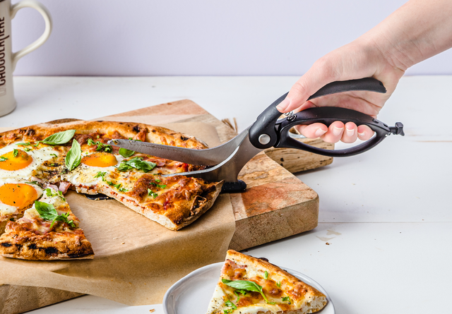 Dreamfarm Scizza | The World's Best Pizza Scissors & Server
