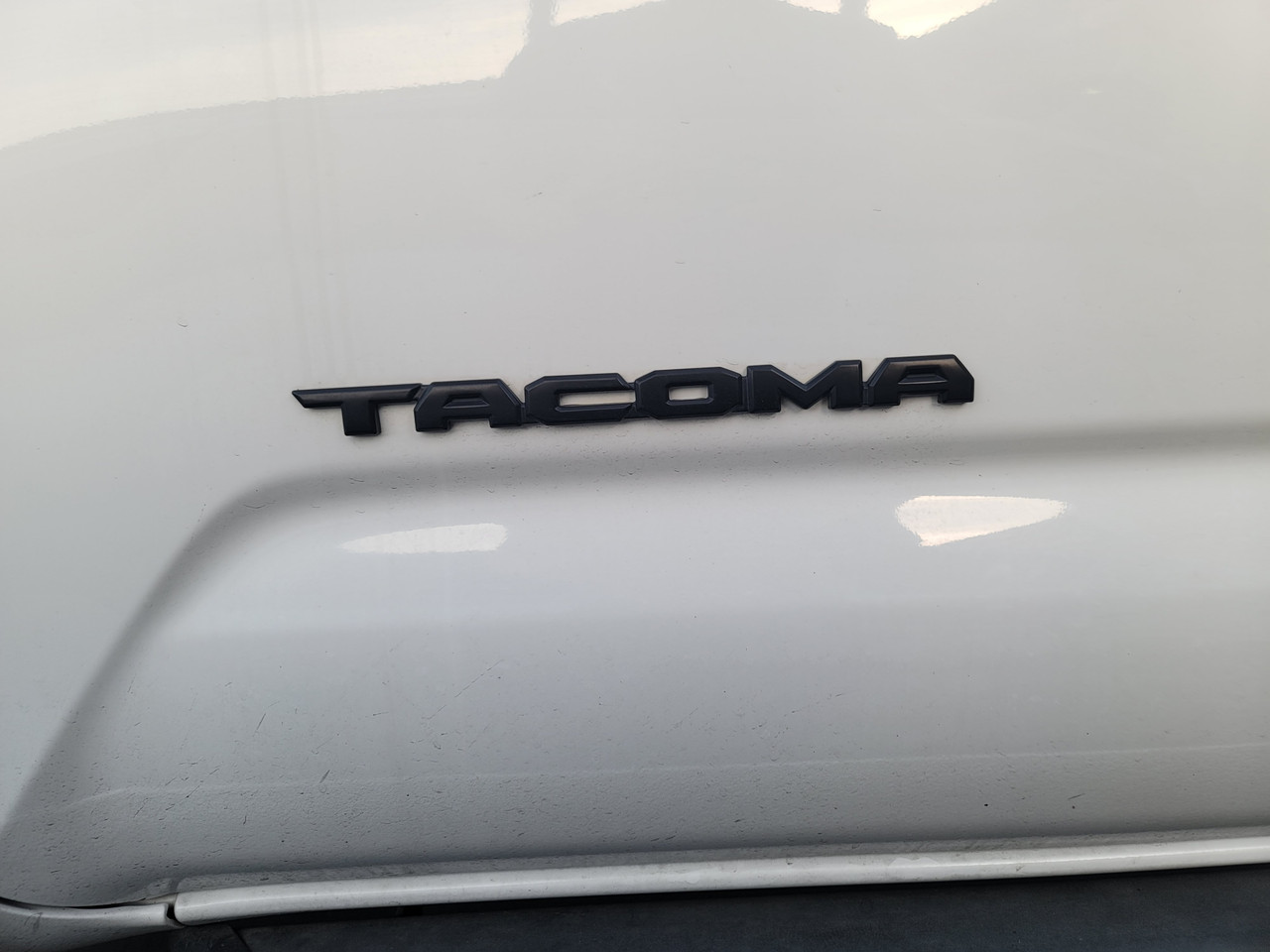 Matte Black - Side ABS Emblem Cover (2016-2023 Toyota Tacoma) - JDMFV WRAPS