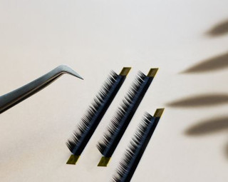 Hybrid Eyelash Extensions – Everything You Need to Know About Mixed ...