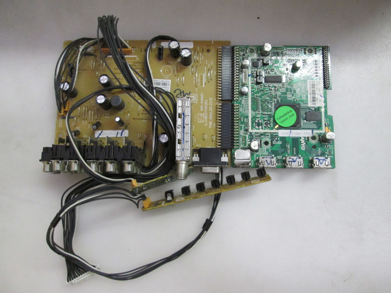 Sanyo DP42841 Digital Main & Analog Board Set 1LG4B10Y06900 ...