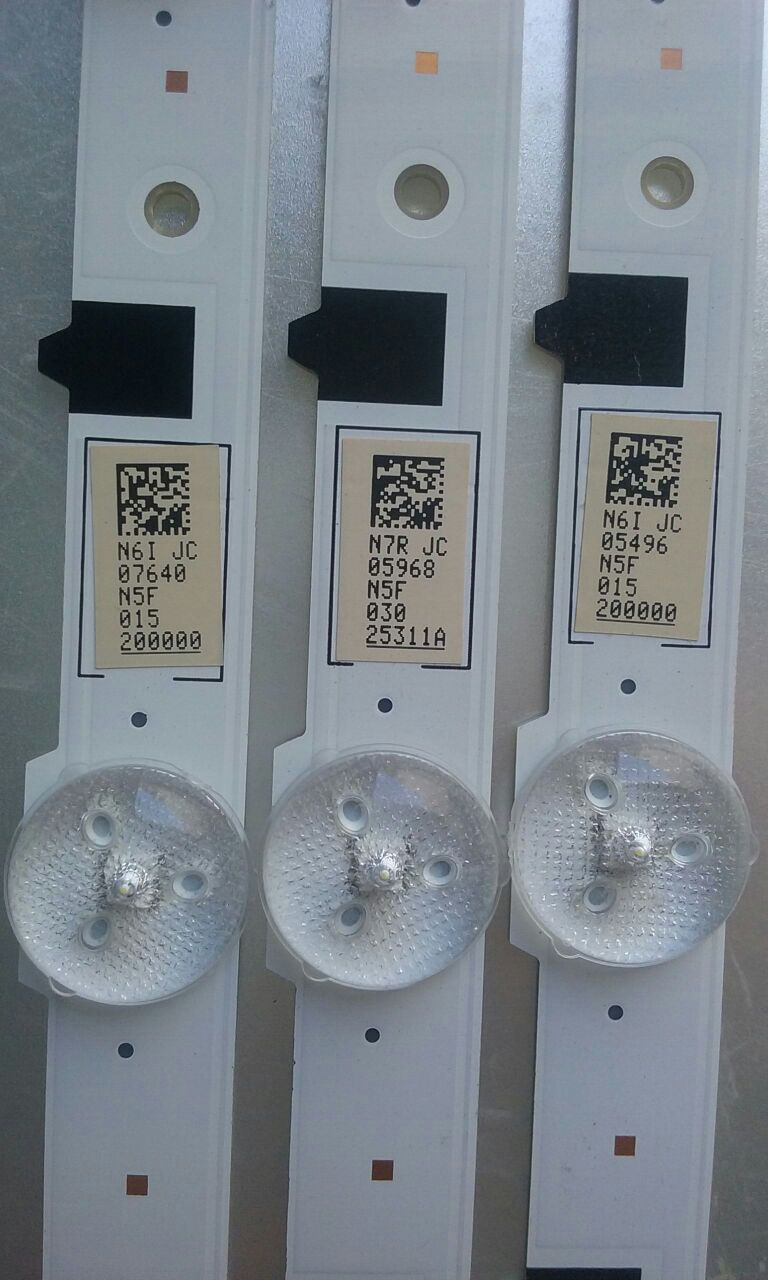 Samsung UN50F5500AF LED STRIPS BN96-25311A / Samsung 2013SVS50F R 7 ...