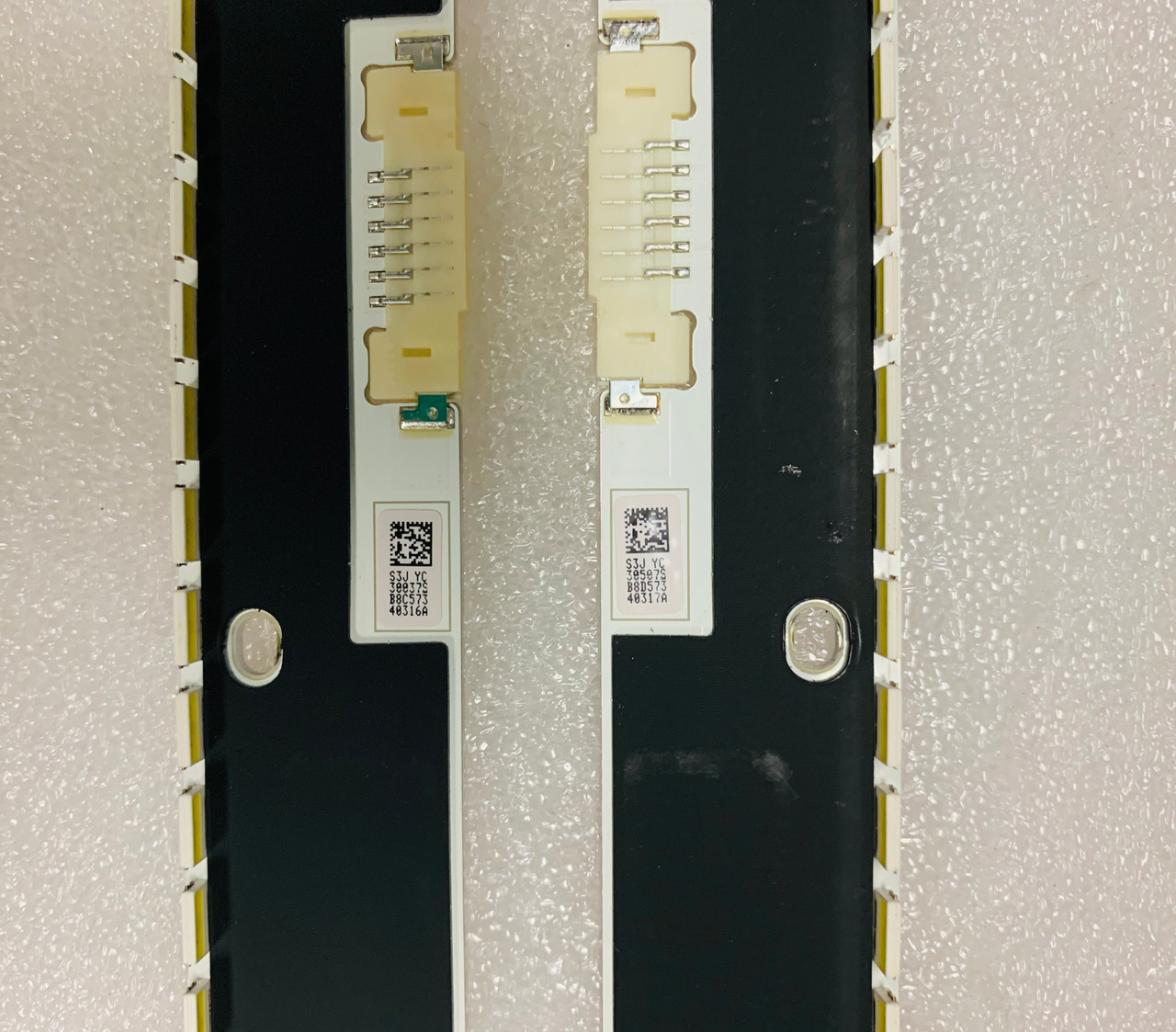 Samsung Original LED Light Strips Complete Set in metal bars BN96 ...
