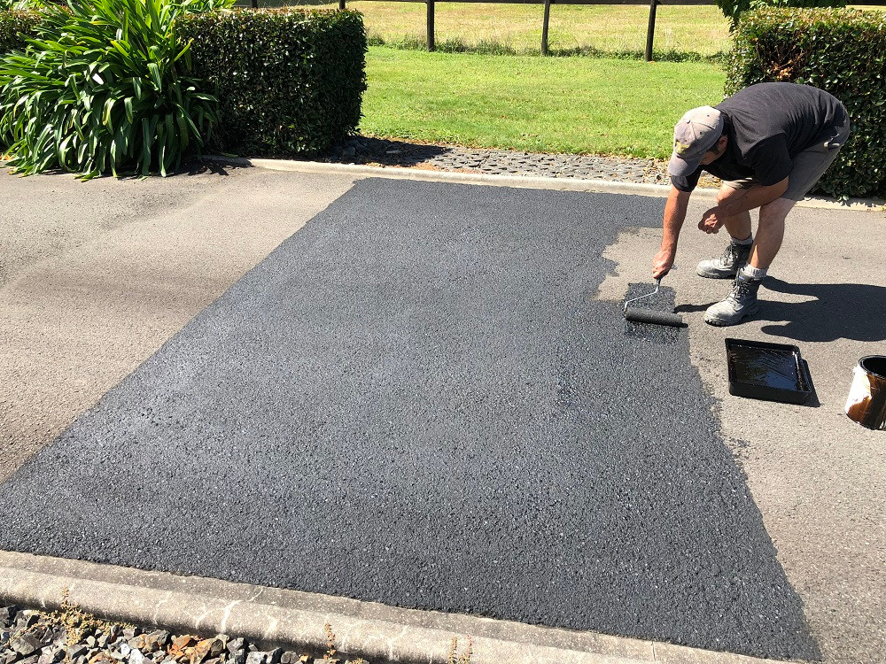 Asphalt Renew - Concrete & Asphalt Stain - Biosymph Ltd