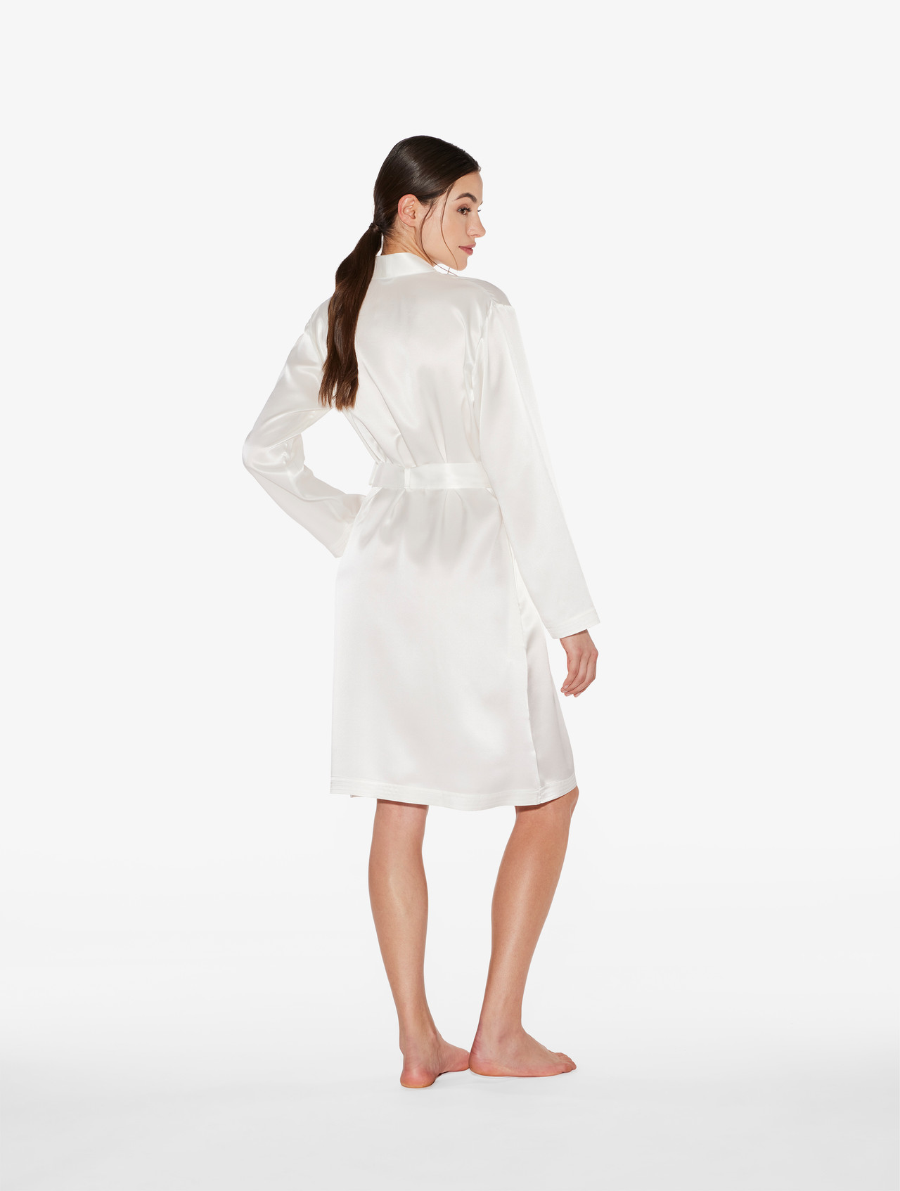 Luxury Silk Short Robe in White | La Perla