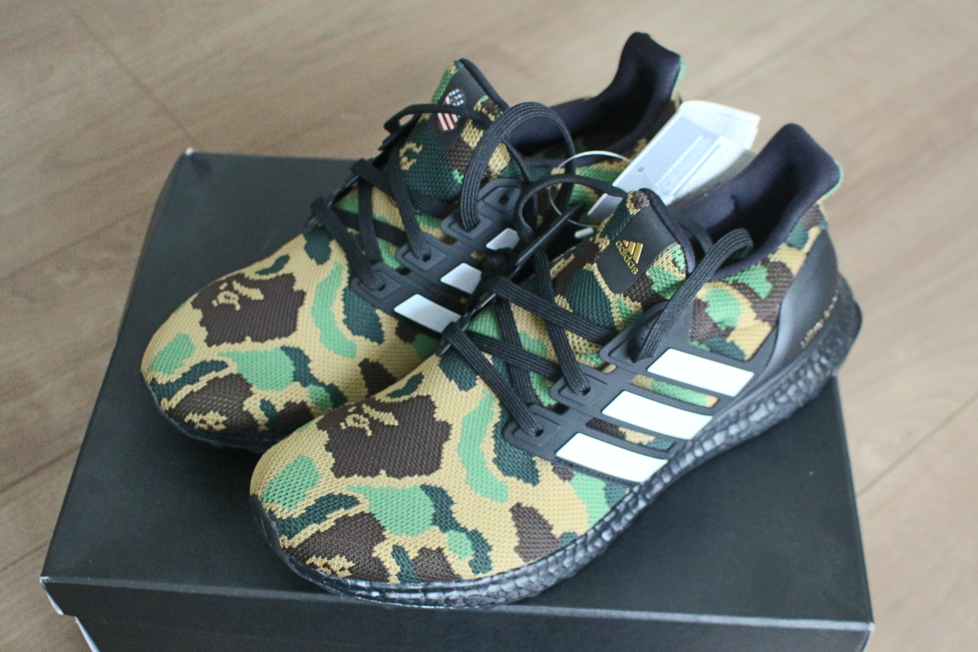 [BAPE x ADIDAS] ULTRA BOOST 1F23-191-907 - Fashionship